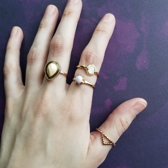 Jewelry | Set Of 4 Gold Rings | Poshmark